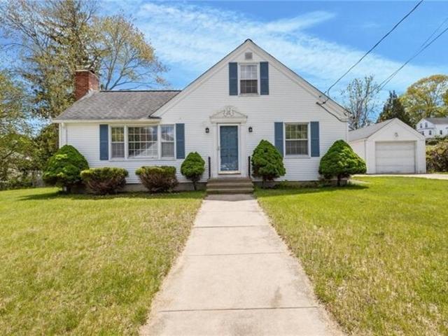 Youngs Ave, West Warwick, Home For Sale