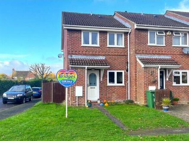 Youngs Drive, 2 Bedroom End