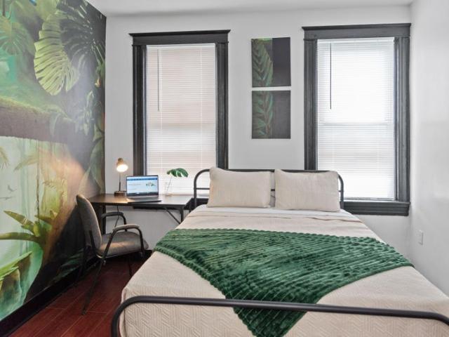 Your New Home Awaits! ️ Private room availabl