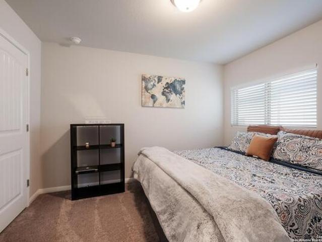 Your next home, modern, clean and convenient housing close to all the amenities