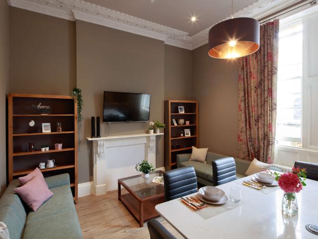 Your Bristol Student House, Sorted Room 5
