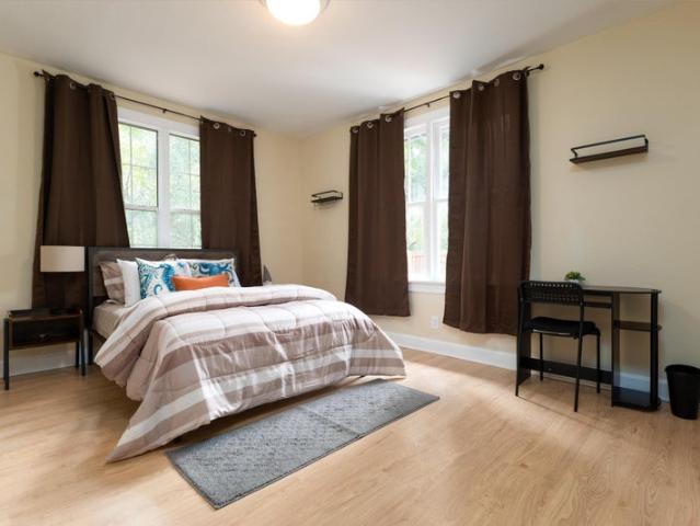 Your Quiet Corner in Jacksonville · Remodeled, Cl