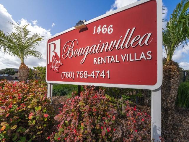 Your Vibrant New Home 2 Bedroom Apartment for Rent at 1466 Bonair Rd, Vista, CA 92084 Vista