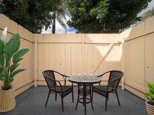 Your Vibrant New Home 2 Bedroom Apartment for Rent at 1466 Bonair Rd, Vista, CA 92084 Vista