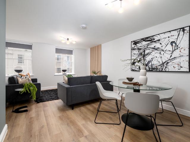 Your 2 Bed Student Apartment on Park Street Room 1
