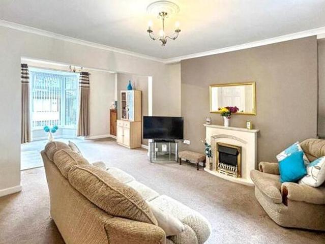 Ynyswen Road, Treorchy, 3 Bedroom End