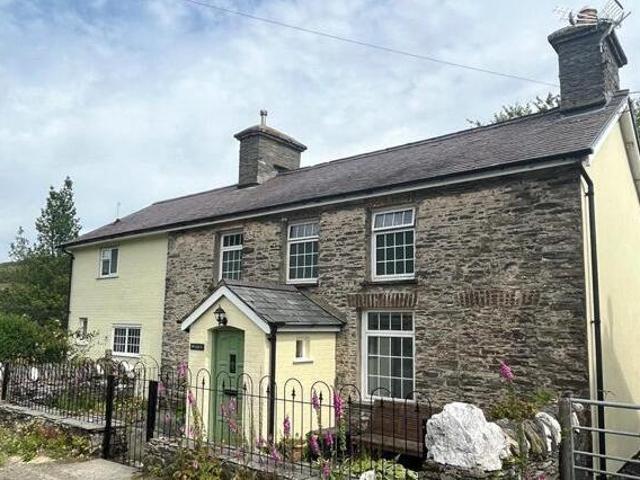 Ystumtuen, Aberystwyth, 4 Bedroom Detached