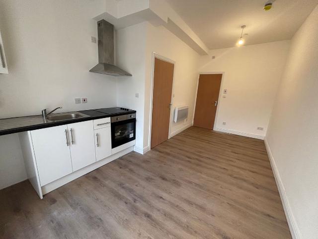 Ystrad Road, Pentre CF41, Studio to rent, £450 pcm | PrimeLocation