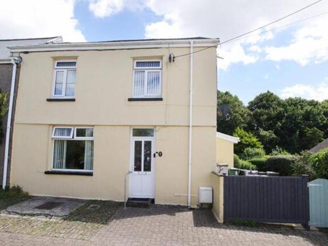 Yr allt, Llantrisant, 3 Bedroom Terraced