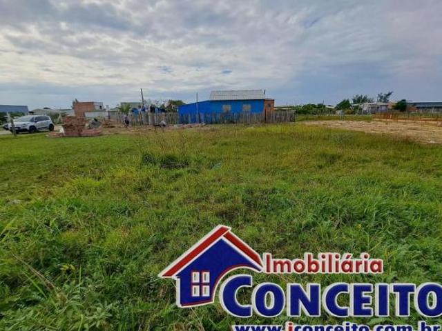 YT105 Ótimo terreno medindo 270 m² localizado em região de moradores