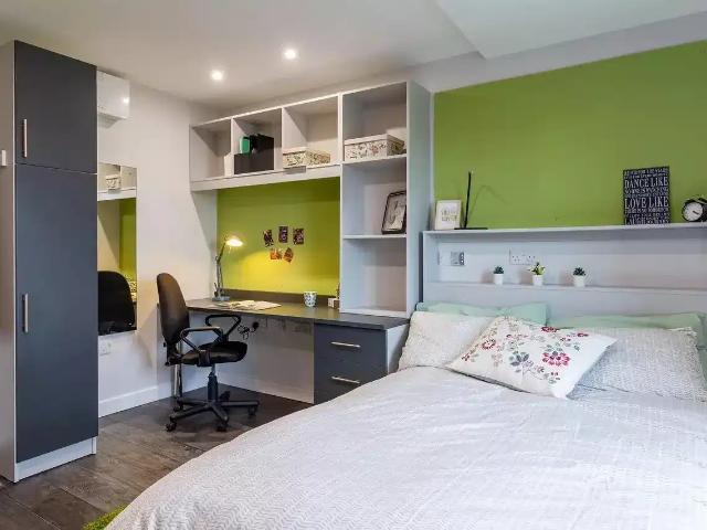 Yugo Austen House Southampton Student Accommodation | Amber