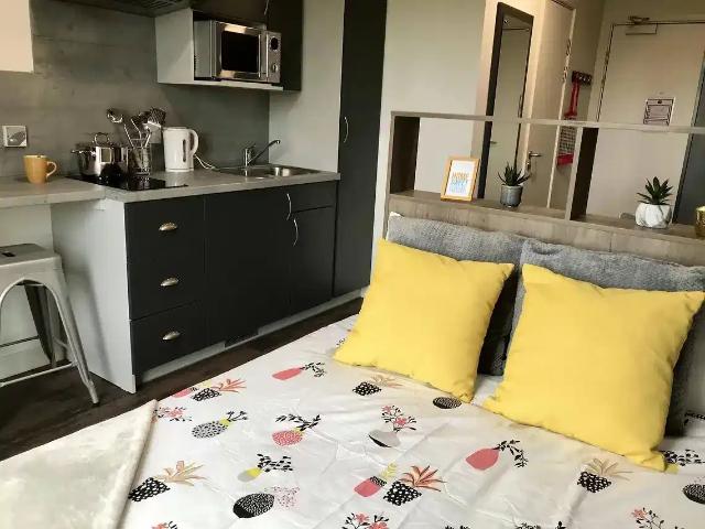 Yugo Catherine House Portsmouth Student Accommodation | Amber