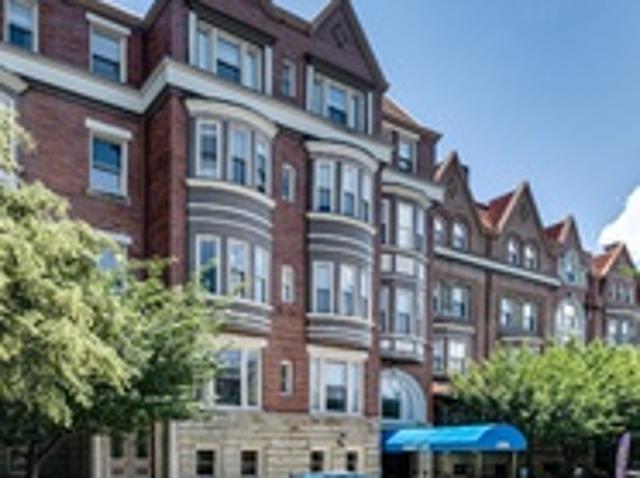 Yugo Philadelphia Carriage House