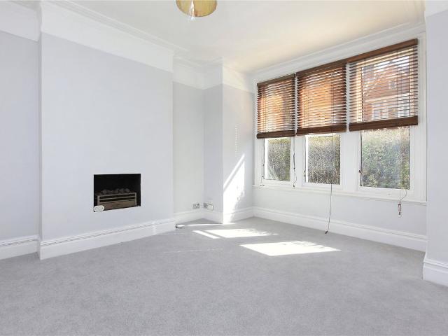 Yukon Road, Clapham South SW12, 2 bed flat to rent, £3,000 pcm | PrimeLocation