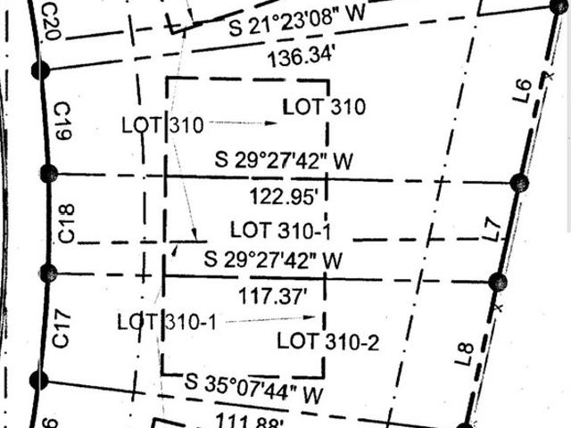 Yulan Cir, Bowling Green, KY 42104