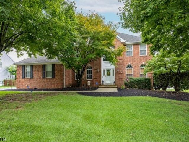 Yvonne Way, Greenwich Township, Home For Sale