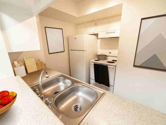 z 080122 Sedona Square 2 Bedroom Apartment for Rent at 11715 S Glen Dr, Houston, TX 77099 Alief