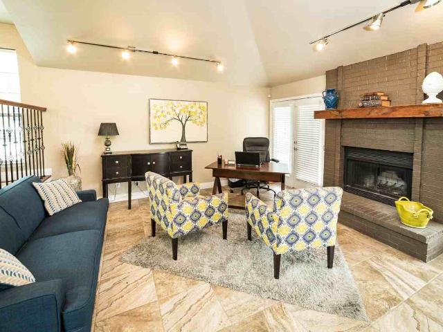 z 090820 Mission Hill 1 Bedroom Apartment for Rent at 525 King George Dr, Fort Worth, TX 76112