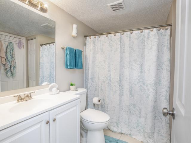 z 030123 Hilltop Apartments 2 Bedroom Apartment for Rent at 464 Brentwood Dr, Daytona Beach, FL 32117