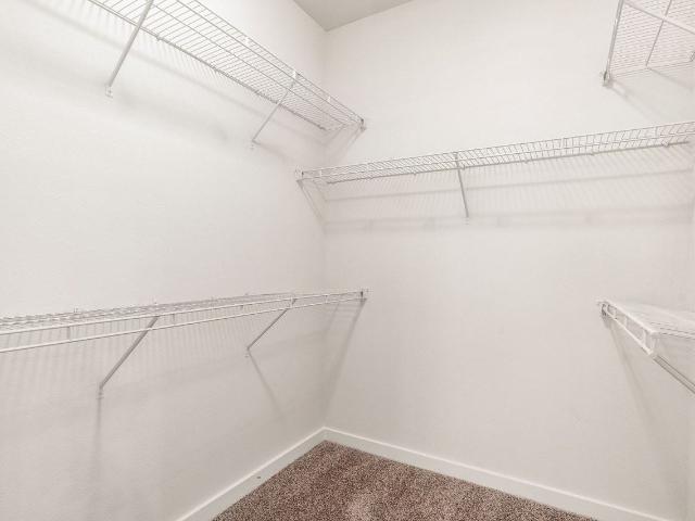 Zang Triangle Studio Apartment for Rent at 390 E Oakenwald St, Dallas, TX 75203