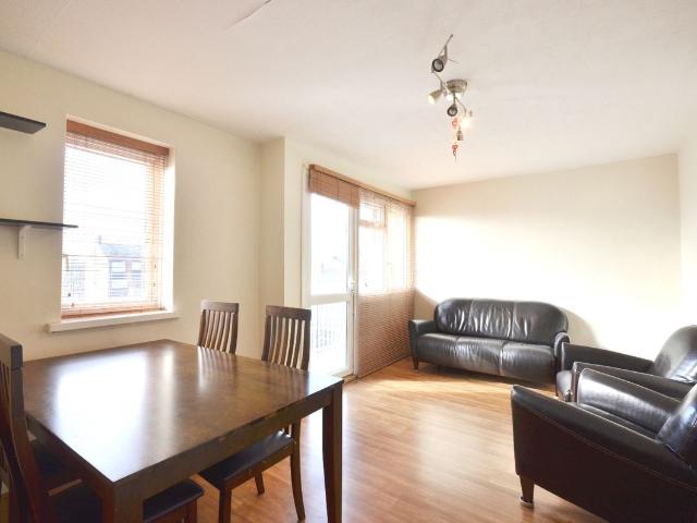 Zangwill Road, London SE3, 2 bed maisonette to rent, £1,800 pcm | PrimeLocation