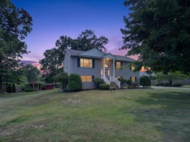 Zachary Ln, Agawam, Home For Sale
