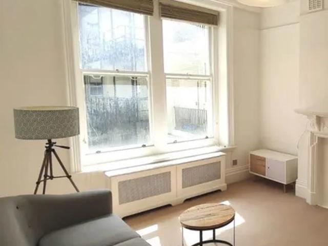 Zara, 48 52 Kensington High Street, London, W8 4PE, United Kingdom | 1 bed apartment for rent #165466236 | Rentberry
