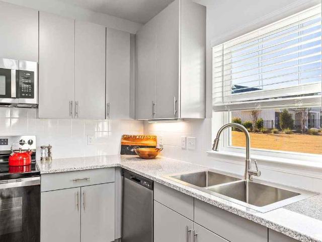 Zatitude at Freedom Tech Center 1 Bedroom Apartment for Rent at 500 Liberty Ln Nw, Fort Walton Beach, FL 32547