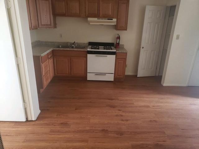 Zayes Properties LLC 1 Bedroom Apartment for Rent at 426 Utah St Se, Albuquerque, NM 87108 Trumbull Village