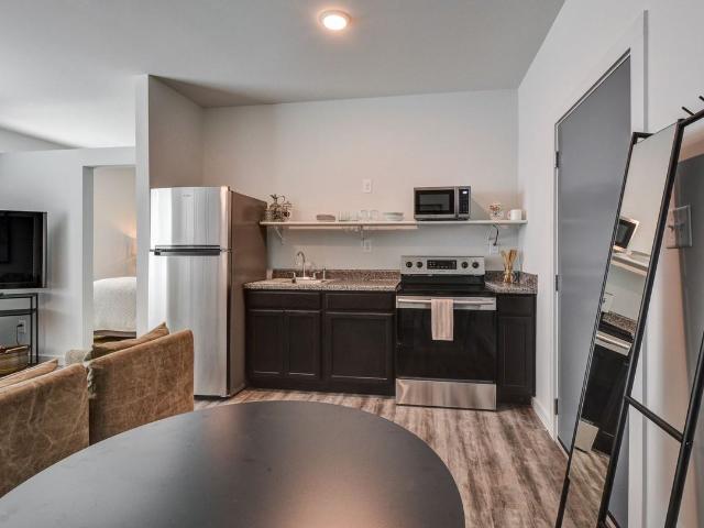 ZAZU 1 Bedroom Apartment for Rent at 712 Main St, Clarksville, TN 37040 Downtown Clarksville