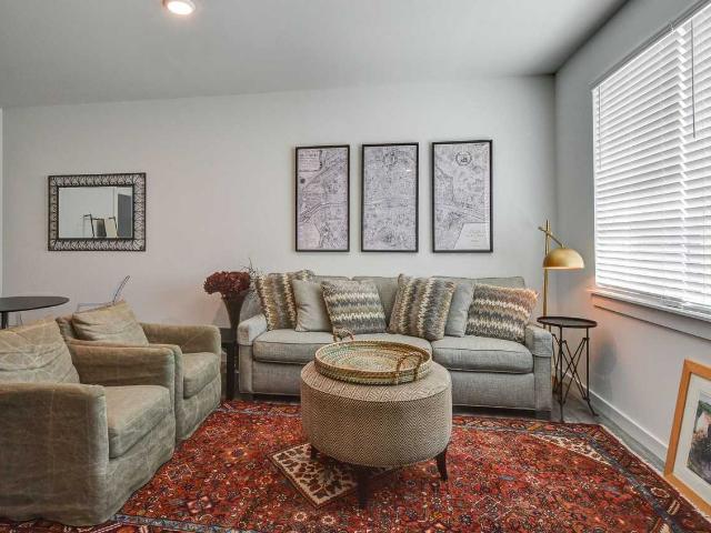 ZAZU 1 Bedroom Apartment for Rent at 712 Main St, Clarksville, TN 37040 Downtown Clarksville