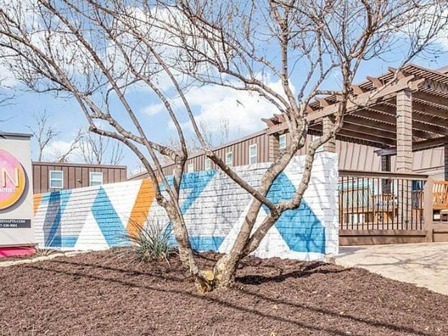 Zen 1 Bedroom Apartment for Rent at 805 S Center St, Arlington, TX 76010 Heart Of Arlington