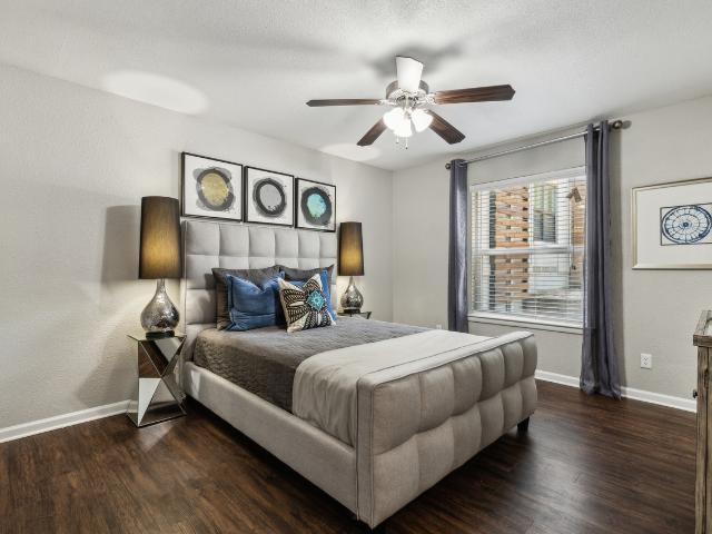 Zeke Apartments 3 Bedroom Apartment for Rent at 1411 Easton Rd, Dallas, TX 75218