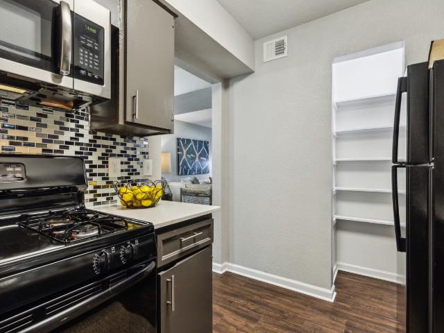 Zeke Apartments 1 Bedroom Apartment for Rent at 1411 Easton Rd, Dallas, TX 75218