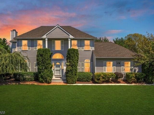 Zeller Dr, Franklin Twp, Home For Sale