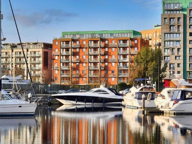 Zephyr Court, Stoke Quay IP2, 2 bed flat to rent, £995 pcm | PrimeLocation