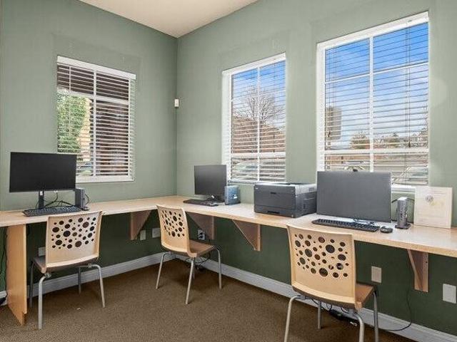 Zephyr Pointe 1 Bedroom Apartment for Rent at 10640 N Mccarran Blvd, Reno, NV 89503