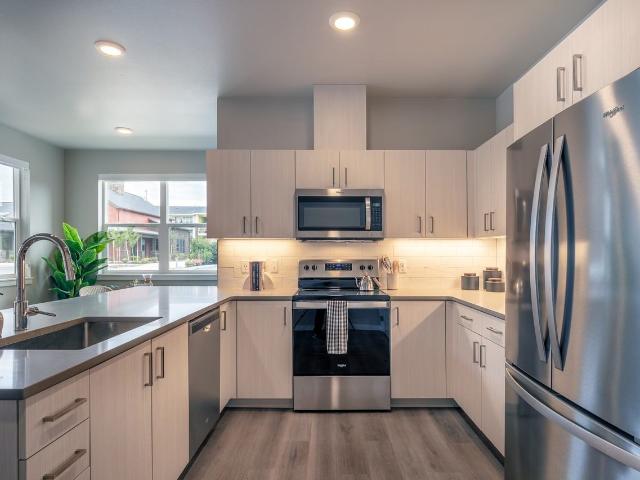 Zera At Reeds Crossing 4 Bedroom Apartment for Rent at 7001 Se Blanton St, Aloha, OR 97123 Cooper Mountain Aloha North