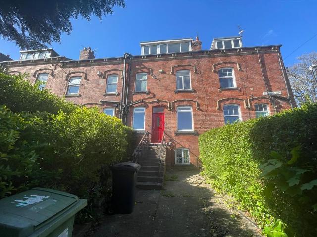 Zermatt Street, Chapel Allerton, Leeds LS7, 3 bed terraced house to rent, £1,250 pcm | PrimeLocation