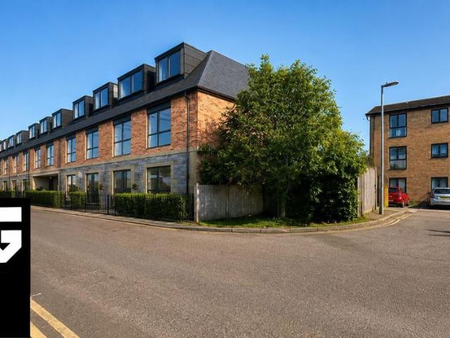 Zest Student Accommodation D 3 bed detached house to rent £2,385 pcm £550 pw