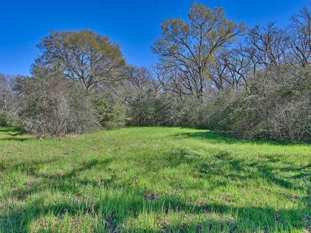 Zettel Rd, New Ulm, TX 78950