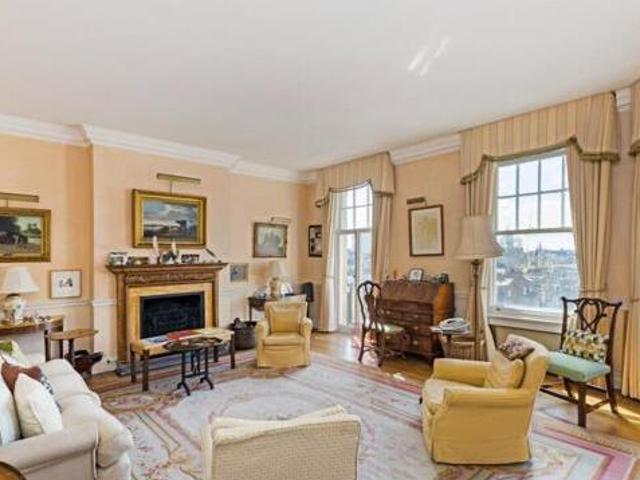 Zetland House, Marloes Road, 4 Bedroom Flat