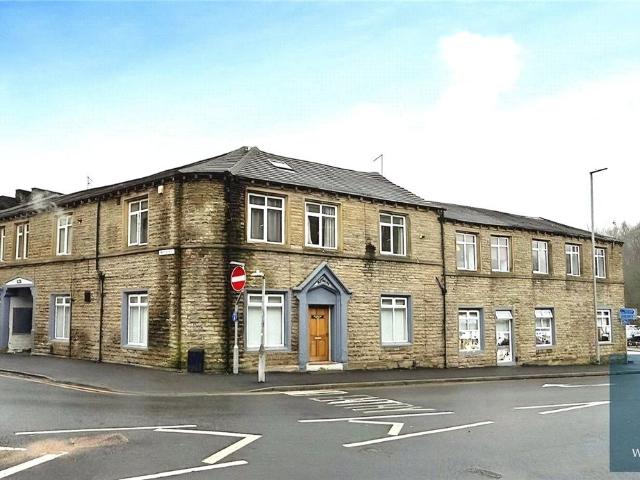 Zetland House, Huddersfield HD1, Room to rent, £325 pcm | PrimeLocation