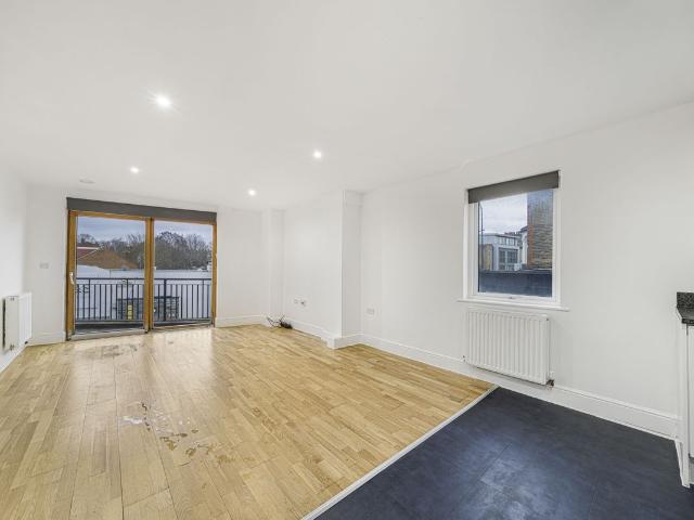 Zinc Building SE13, 1 bed flat to rent, £1,500 pcm | PrimeLocation
