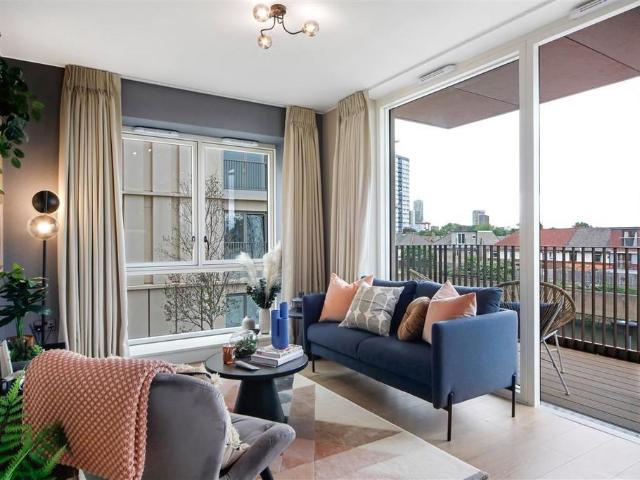 Zinc Street London E15 1 bed flat to rent £2,150 pcm £496 pw