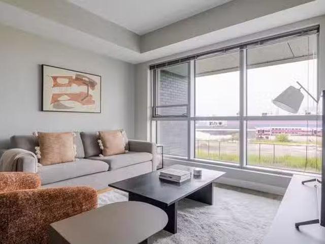 Zinc, 22 Water St, East Cambridge 1 Bedroom 1 Bath