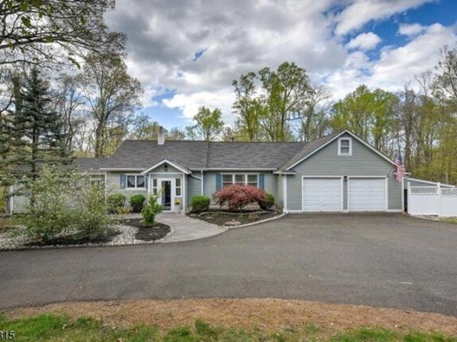 Zion Rd, East Amwell Township, Home For Sale