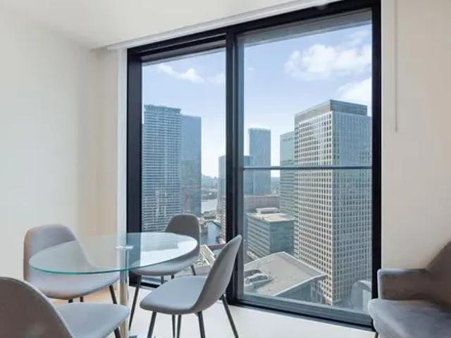 Zia Lucia, 75 Marsh Wall, London, E14 9WS, United Kingdom | 1 bed apartment for rent #114750916 | Rentberry