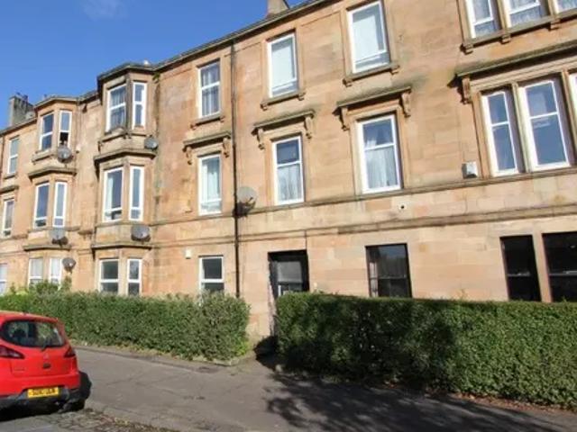 Zia Ul Quran Centre, 257 Kenmure Street, Glasgow, G41 2LE, United Kingdom | 3 bed apartment for rent #167779499 | Rentberry