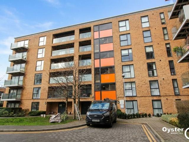 Zodiac Close, Pisces Court HA8, 2 bed flat to rent, £2,000 pcm | PrimeLocation